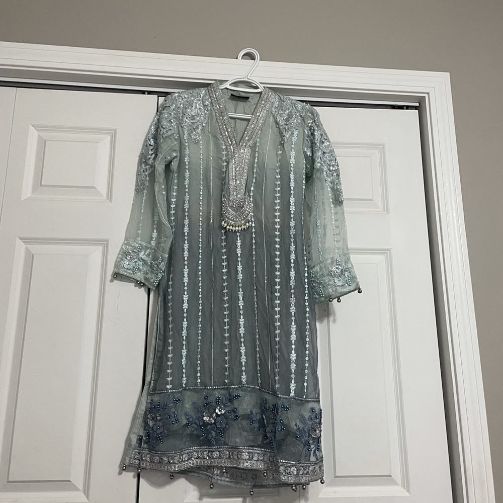 Stunning New Pakistani Dress Perfect For Every Occasi… - Gem